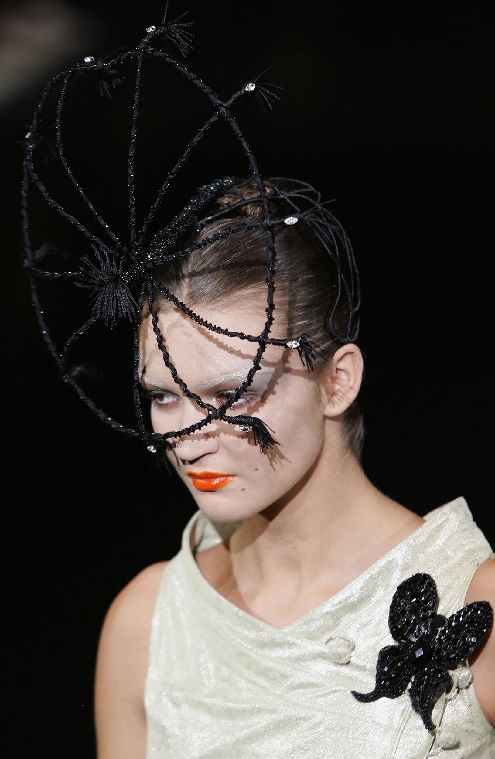 These 2000s Runway Beauty Moments Still Feel So Fresh Today