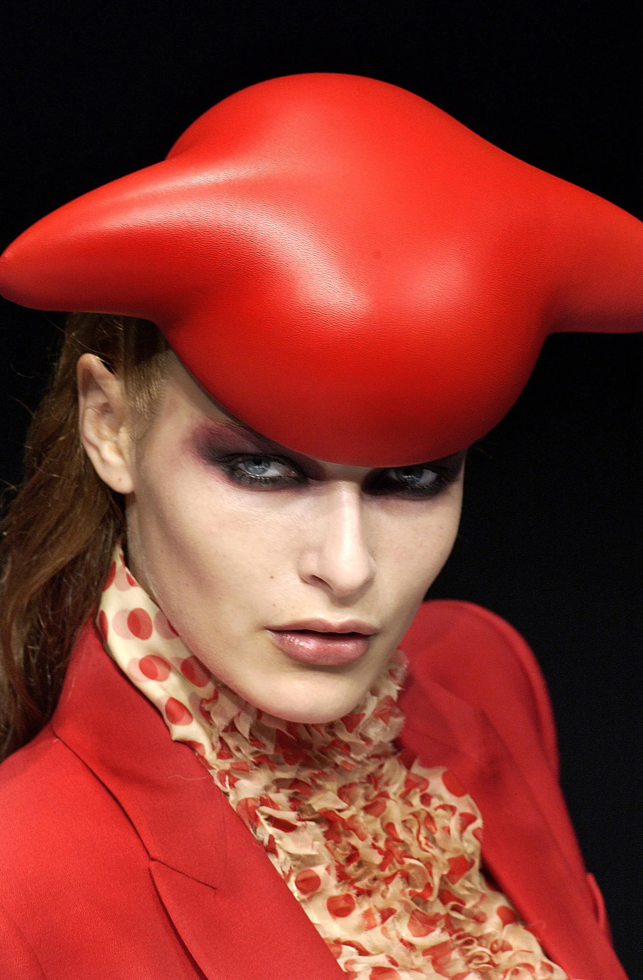 These 2000s Runway Beauty Moments Still Feel So Fresh Today
