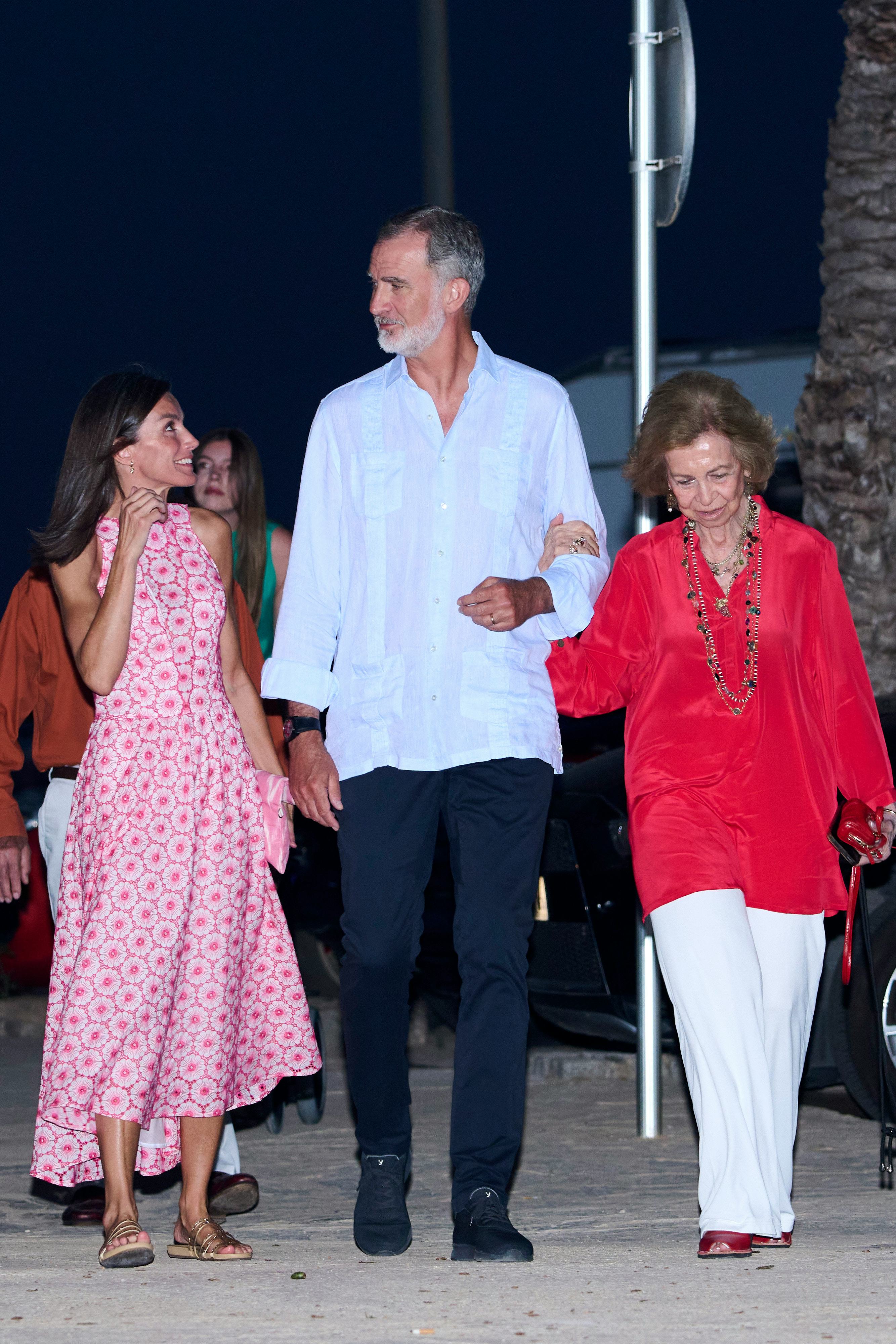 Queen Letizia's Mallorca Vacation Style Is Borrowed From "It" Girls