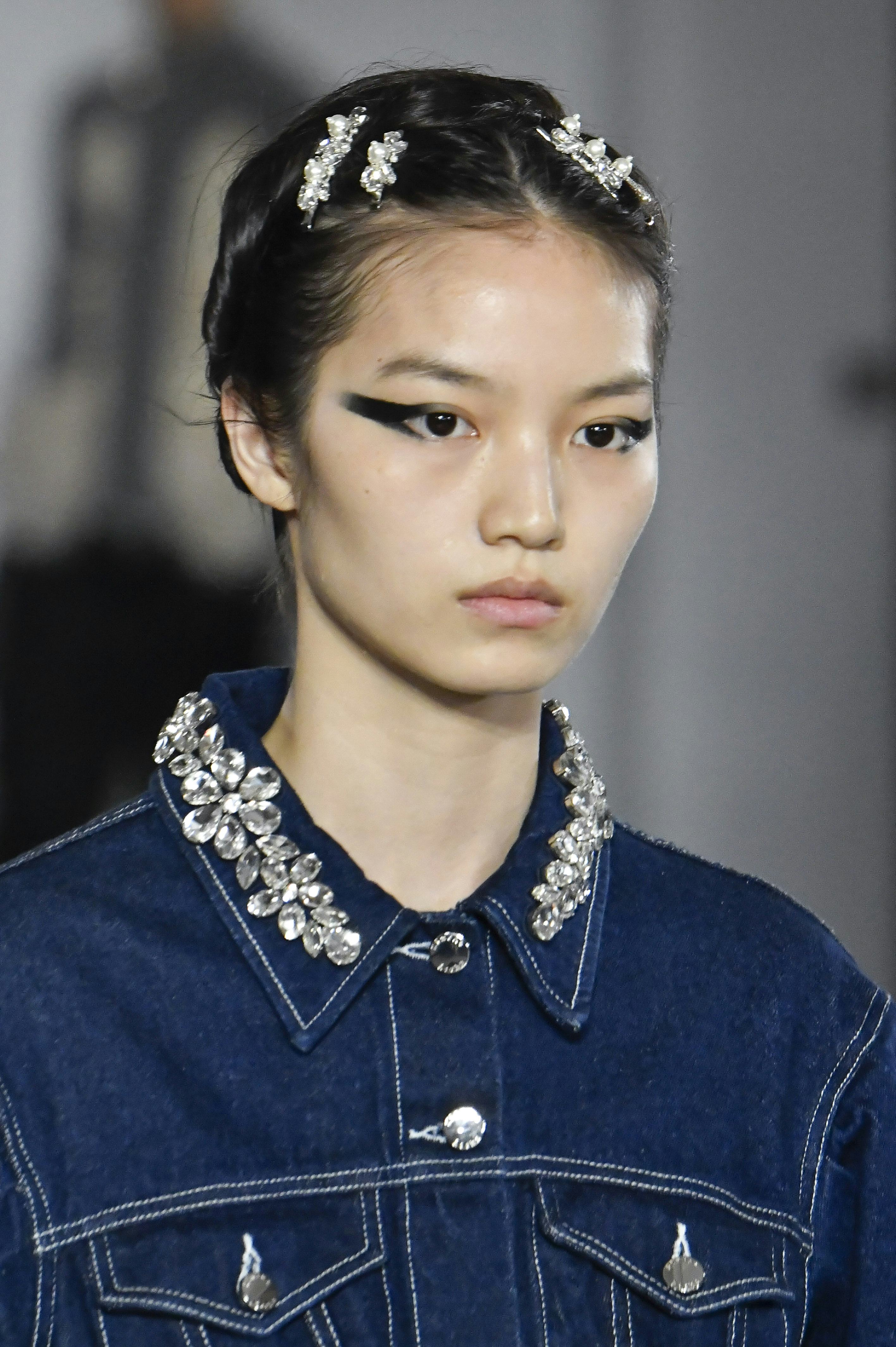 The 14 Best Beauty Trends From the Spring 2025 Runways