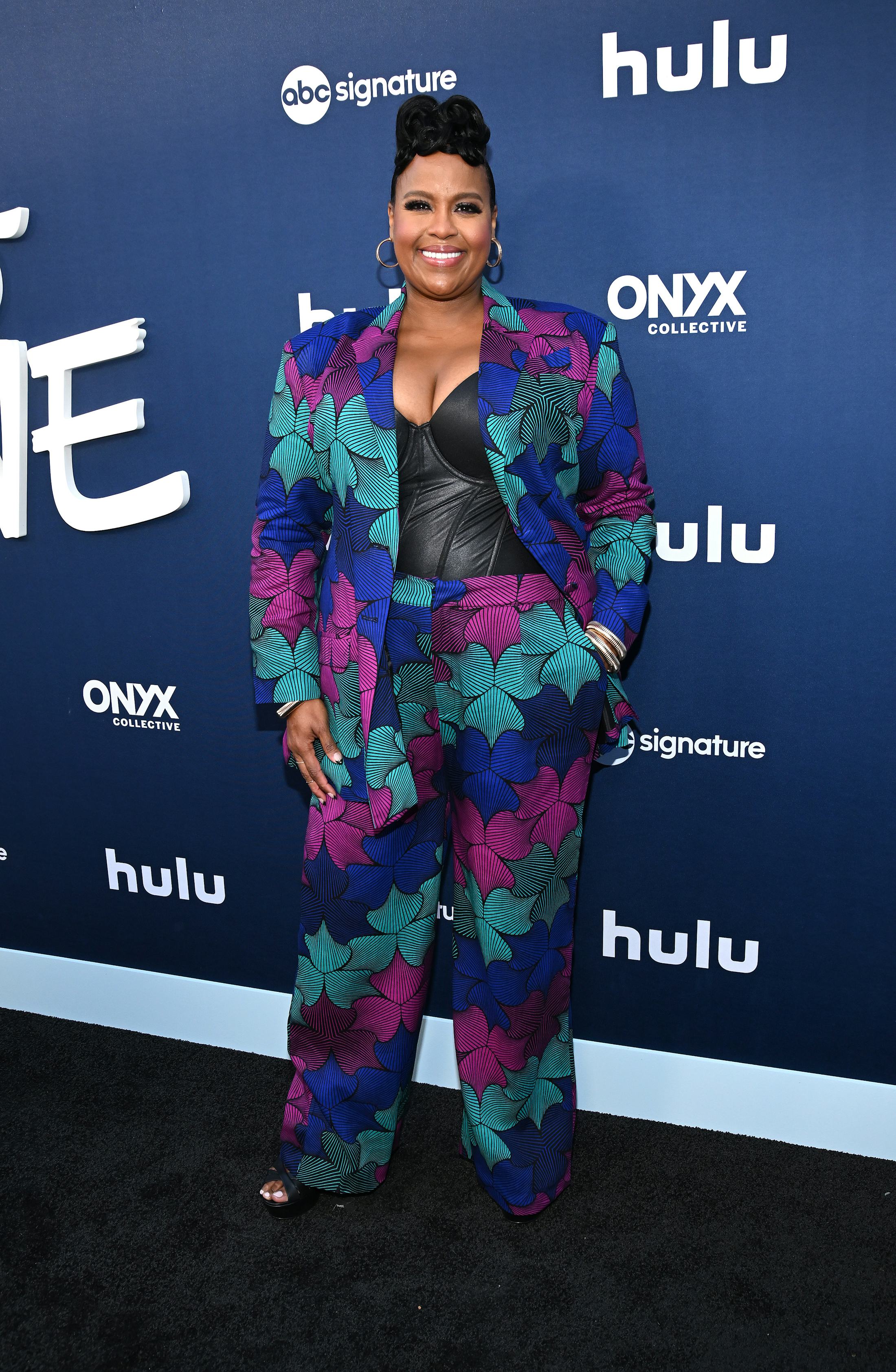 Natasha Rothwell On 'How To Die Alone' & 'The White Lotus' Season 3