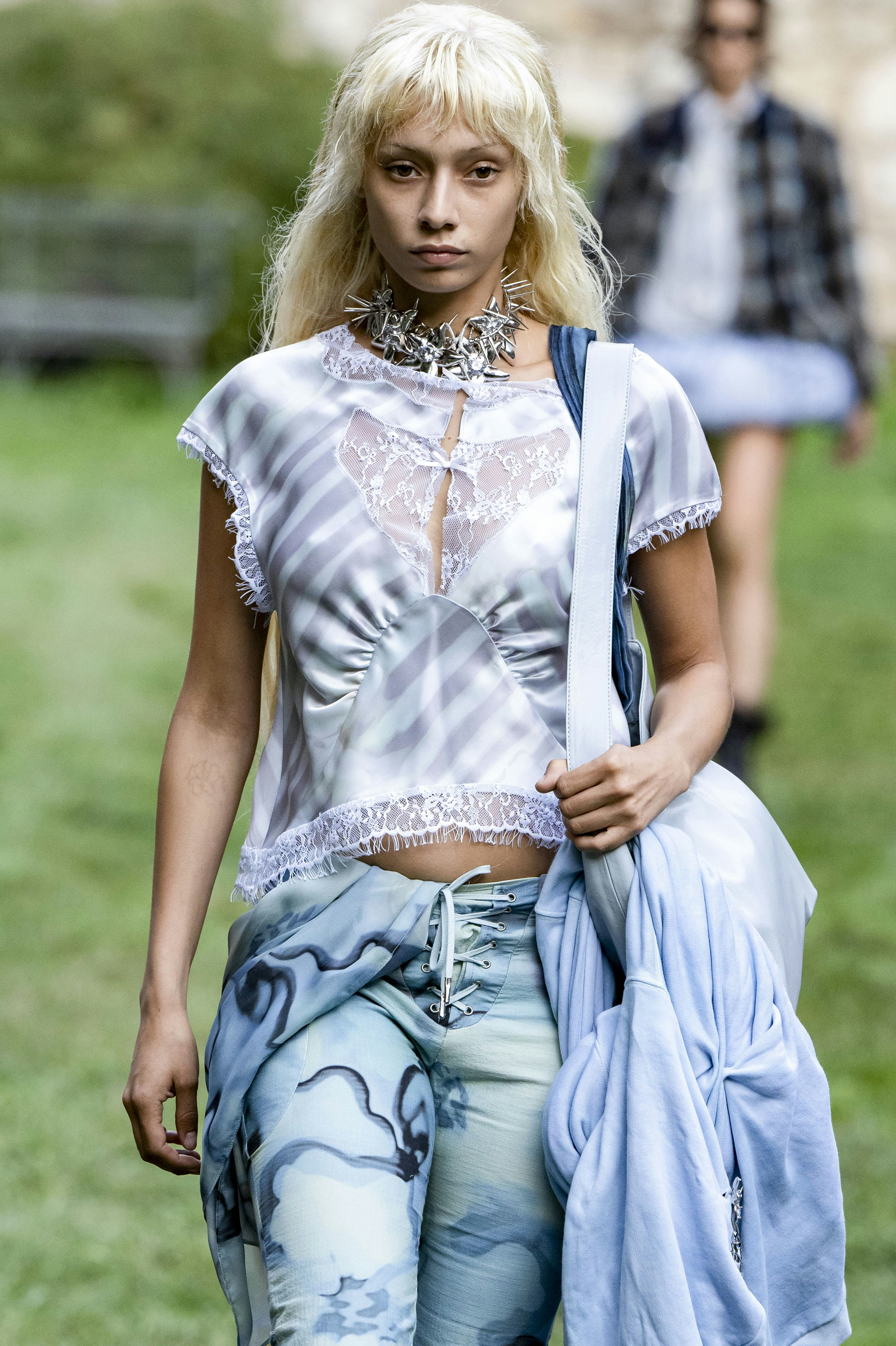 The 7 Biggest Beauty Trends From NYFW’s Spring 2025 Runways