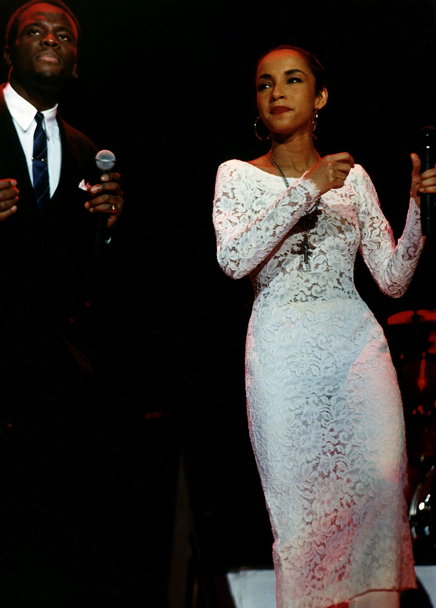 Sade's Best Vintage Fashion Moments From the 1980s and ’90s