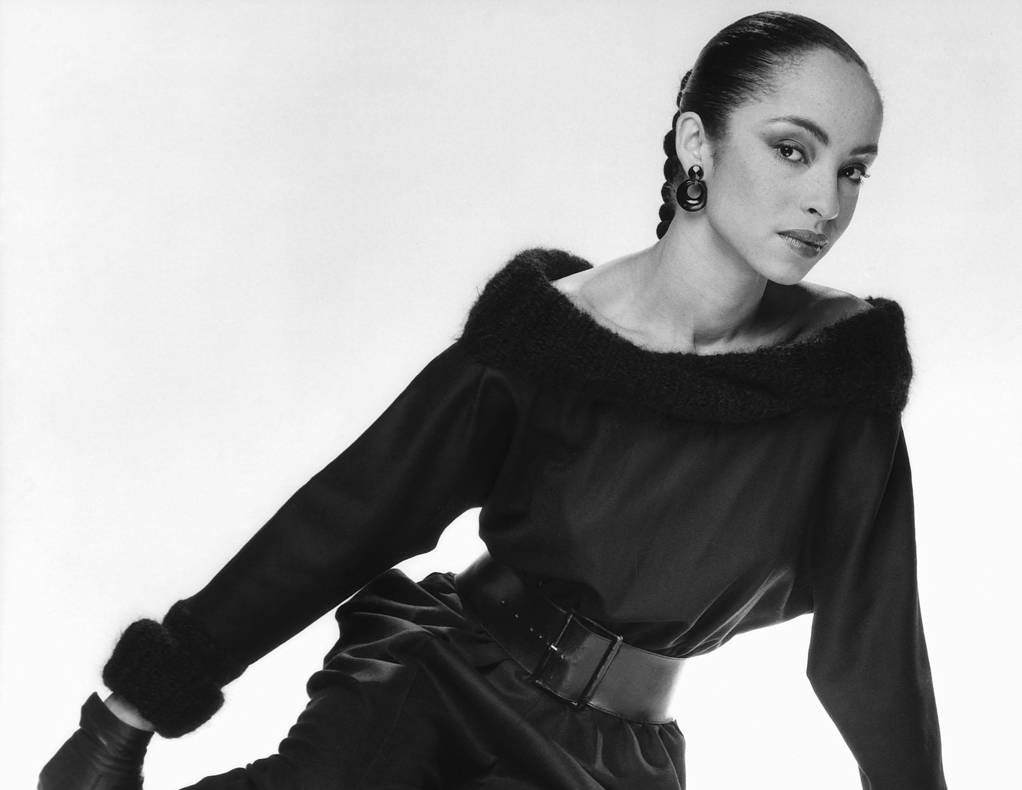 Sade's Best Vintage Fashion Moments From the 1980s and ’90s