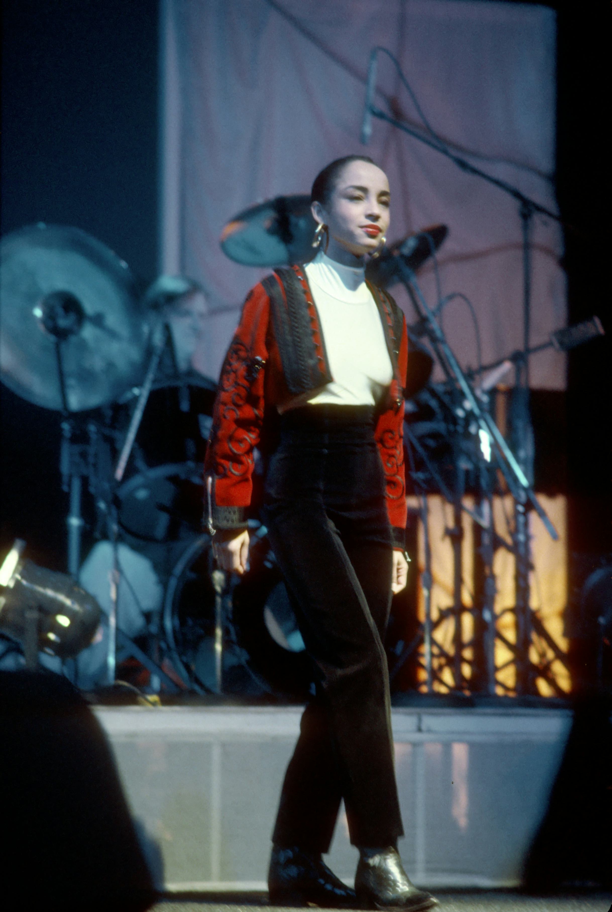 Sade's Best Vintage Fashion Moments From the 1980s and ’90s