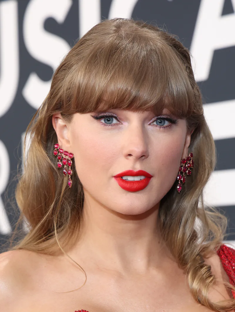 Taylor Swift's "Elizabeth Taylor" Lyrics & Meaning, Explained
