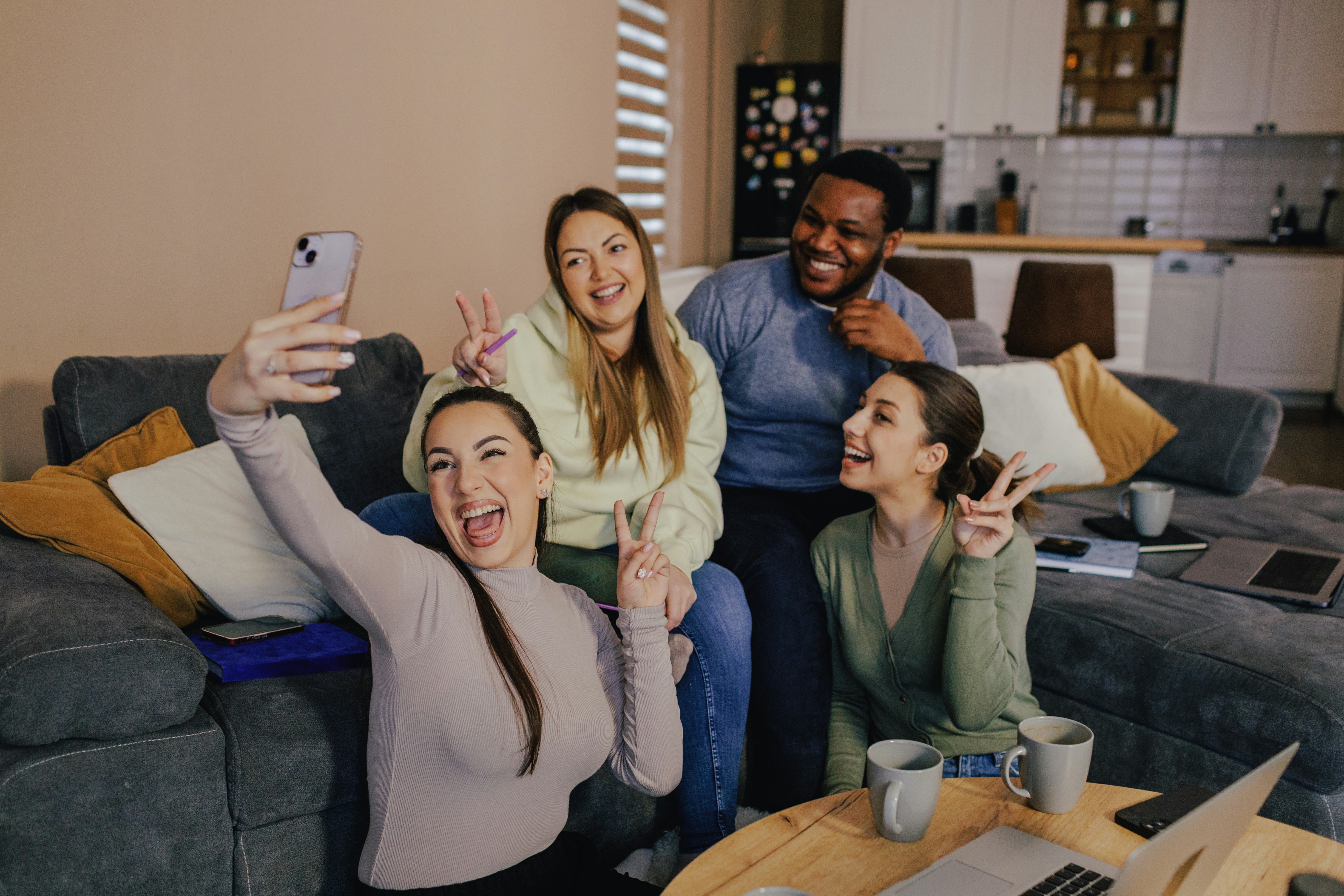 185 “Who Knows Me Better” Questions To Play With Loved Ones