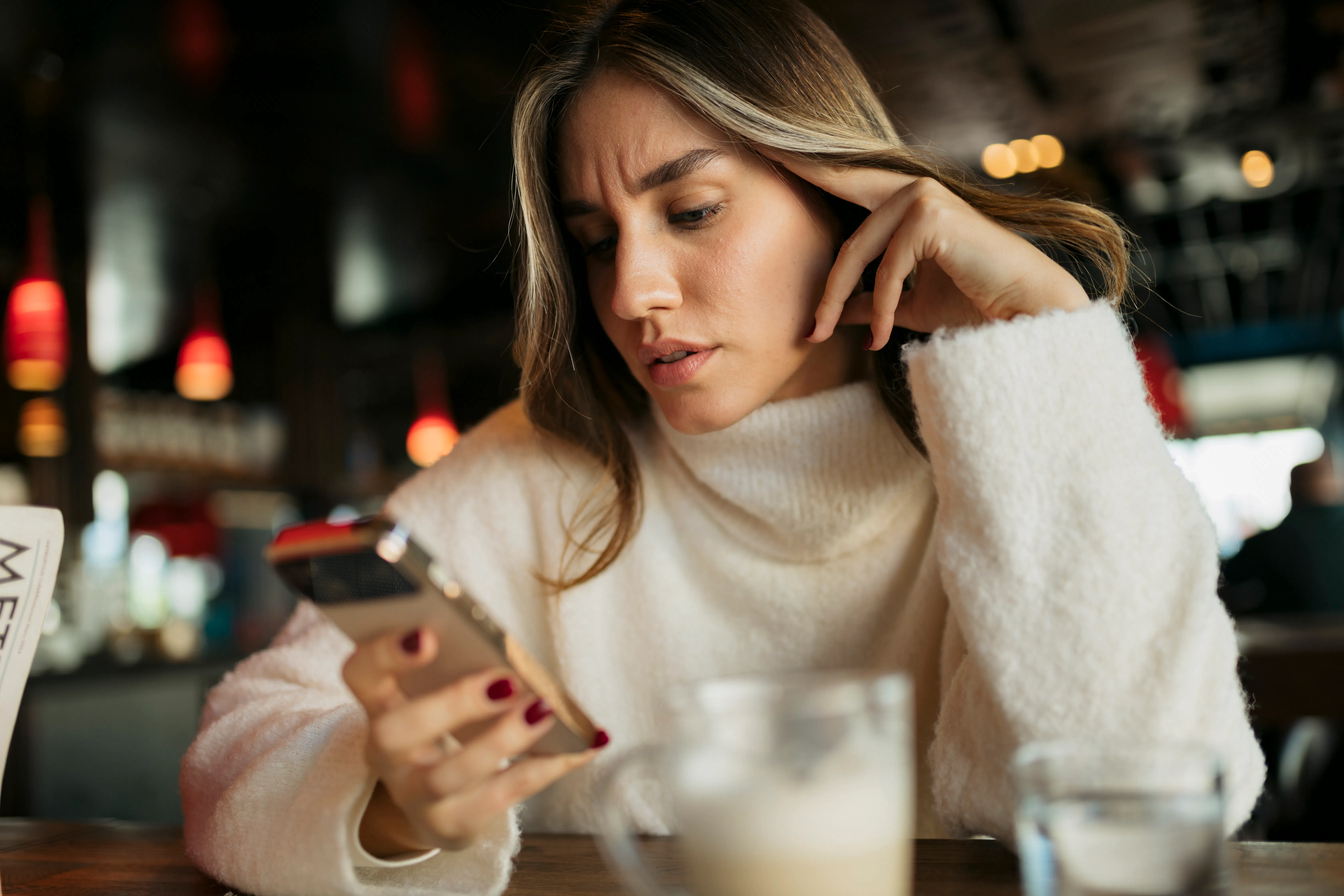 7 Ways To Resist Trump's Presidency Using Your Cell Phone