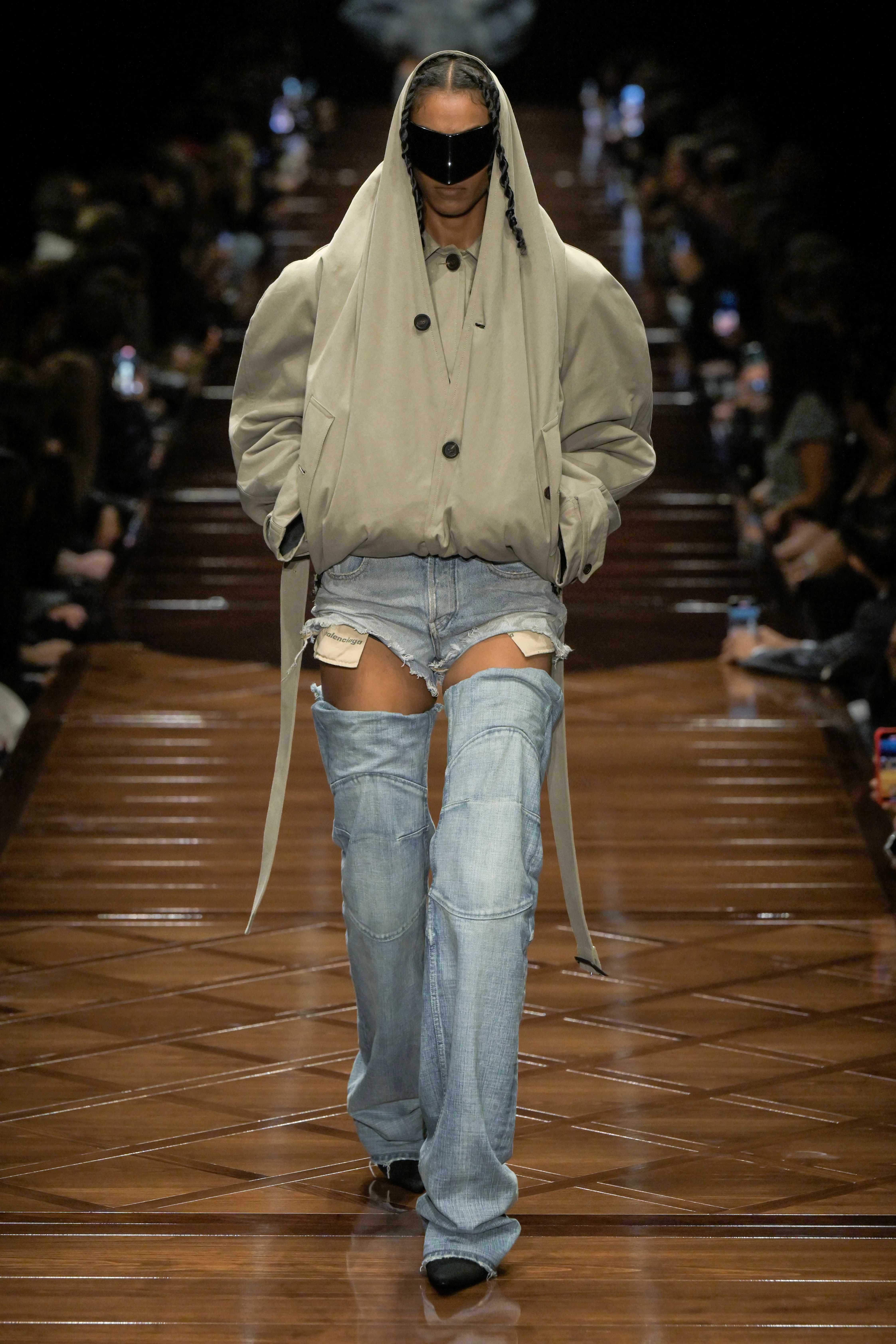 How To Style Denim Short Shorts In An Elevated Way