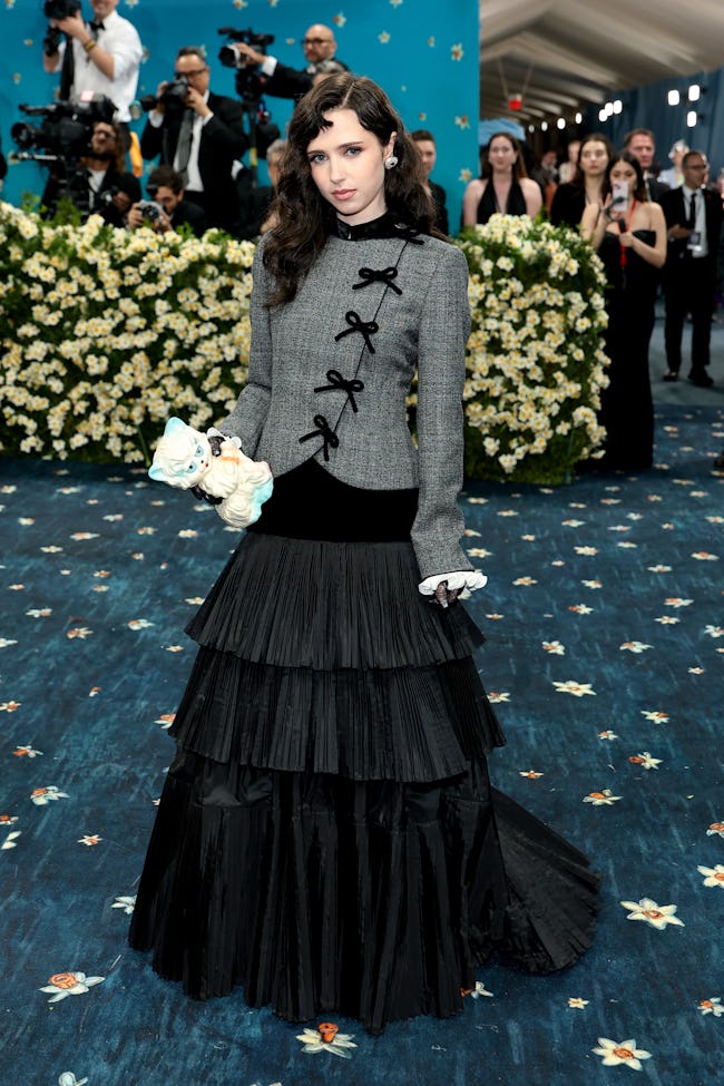 The Exact Lip Combo Clairo Wore To The Met Gala — EXCLUSIVE