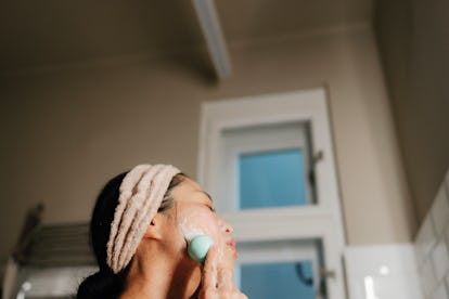 “Caveman Method” Skin Care Is Going Viral On TikTok