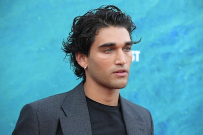 'Fourth Wing' TV Show: Cast Rumors & Everything To Know