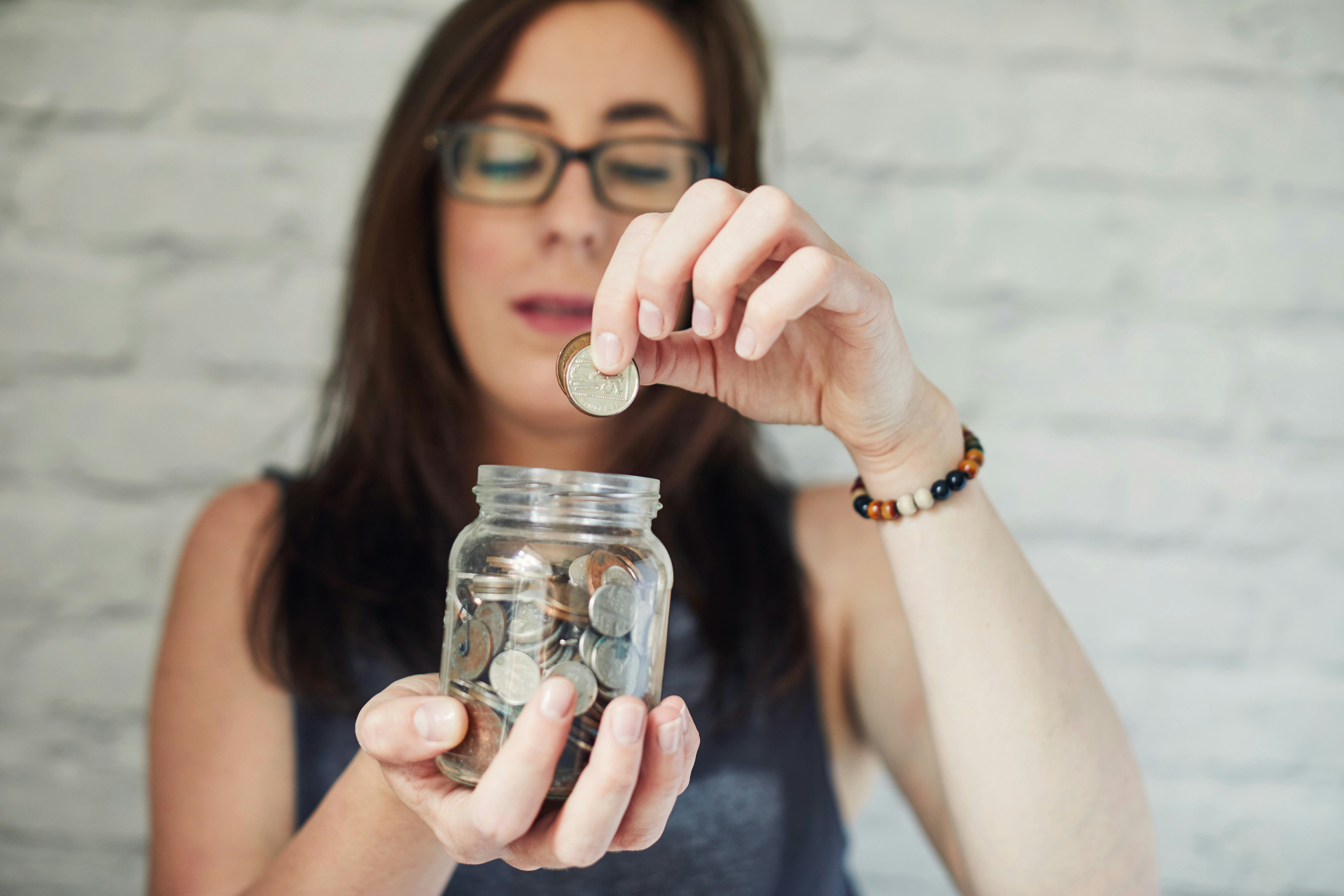 The “Sticky Note” Money Hack Could Help You Save Thousands