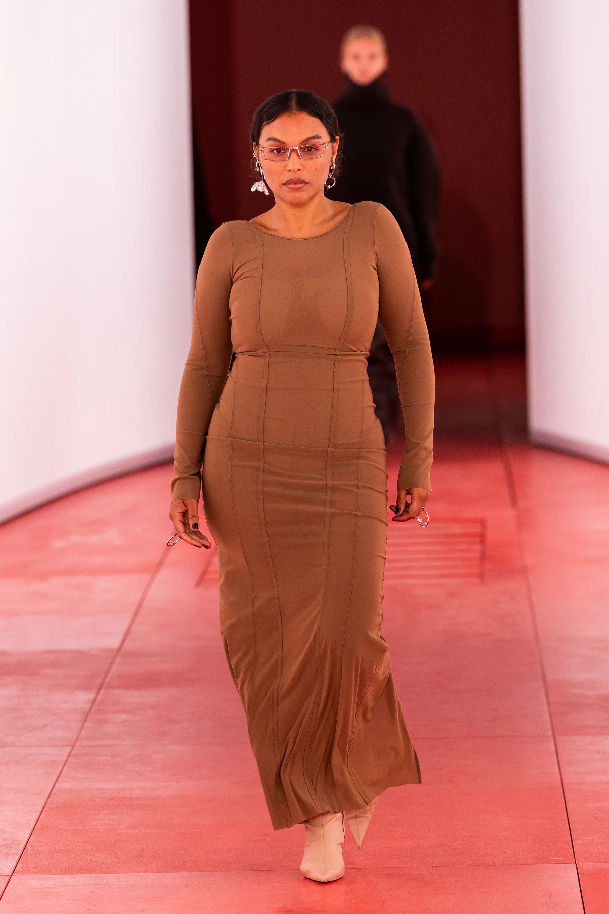 Inside H&M’s Blowout Return to the Runway in London With Emily ...