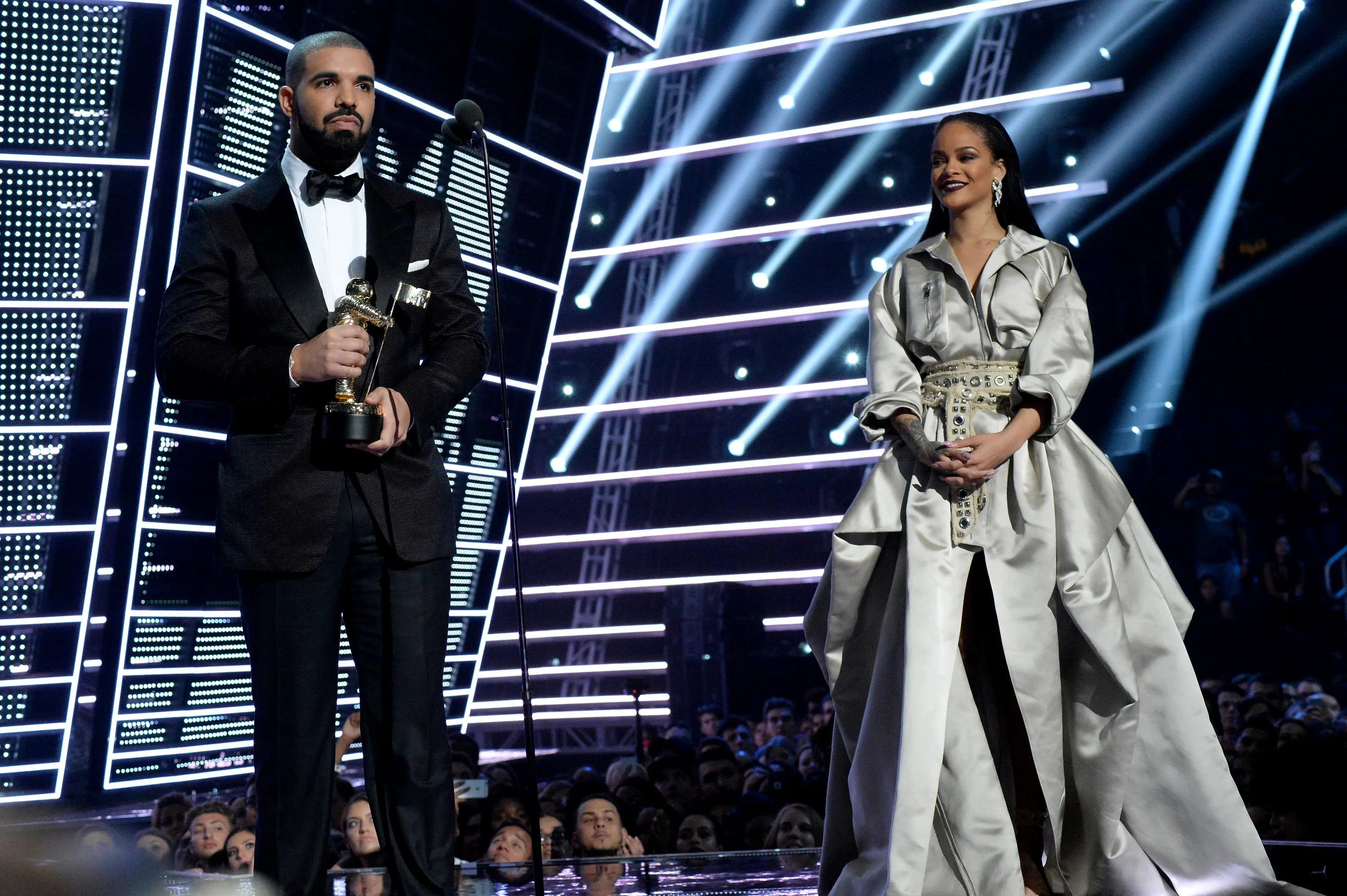 Drake's 'Iceman' Lyrics Seemingly Diss Rihanna & ASAP Rocky