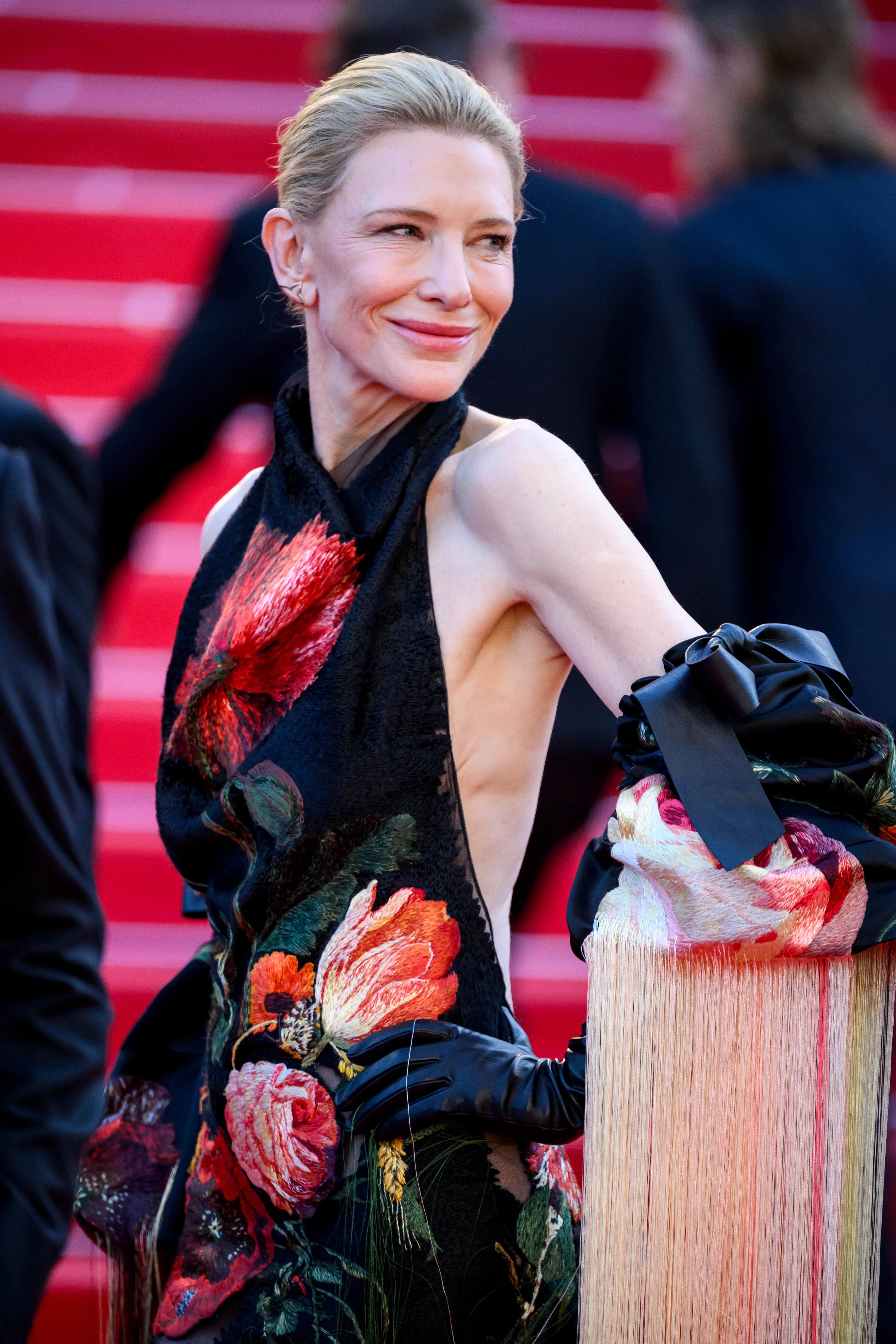 Cate Blanchett’s Backless Cannes Gown Is a Painting Come to Life
