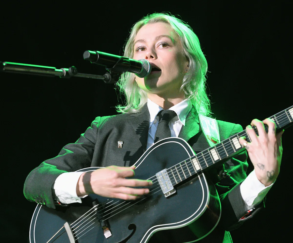 All Signs Are Pointing To A Phoebe Bridgers Fall