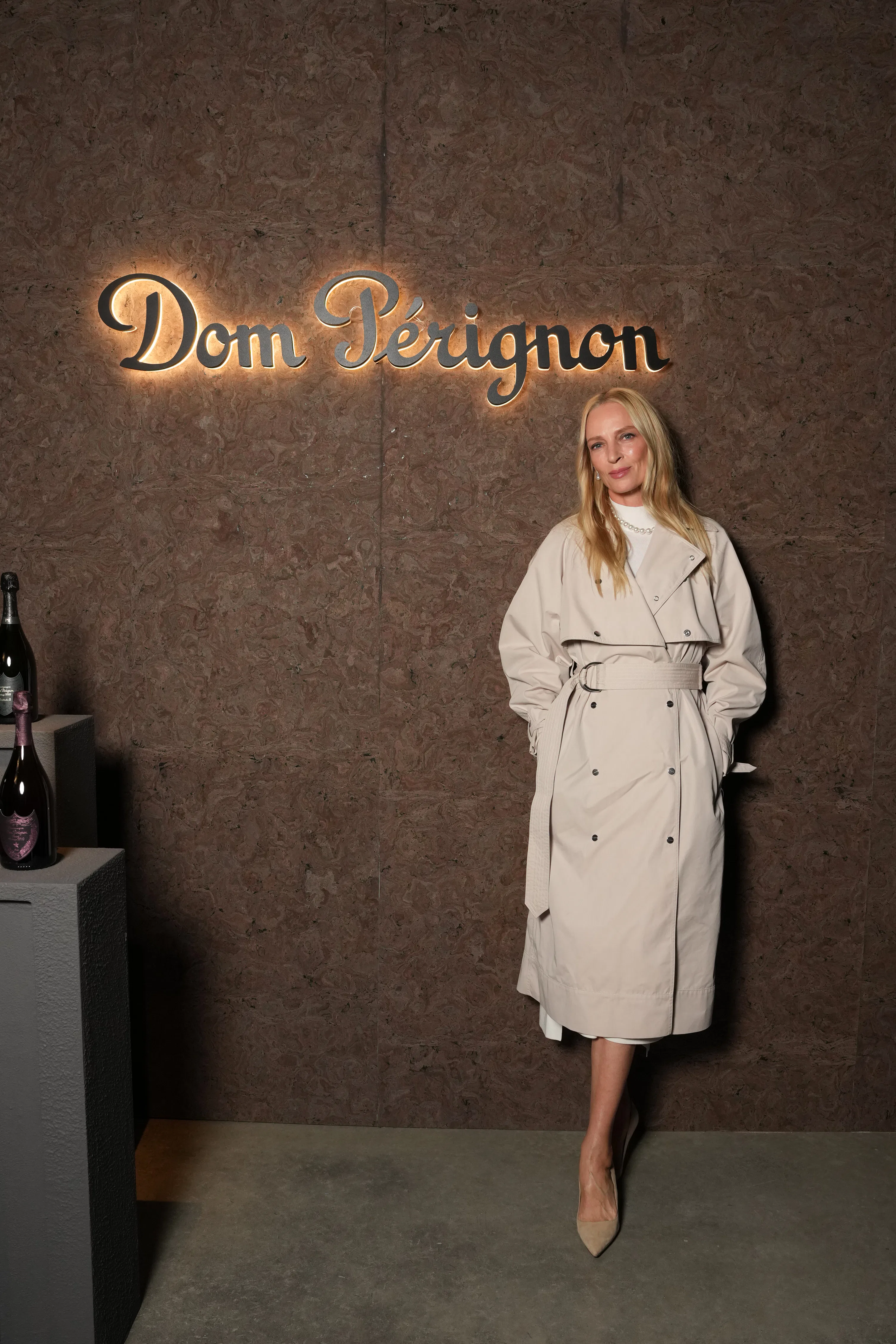 Uma Thurman Unbuttons For an Elegant Take on Party Dressing