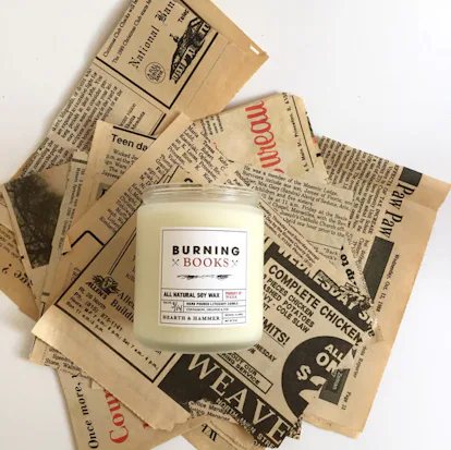 15 Irresistible Fall Candles For Book-Lovers To Read By All Season Long