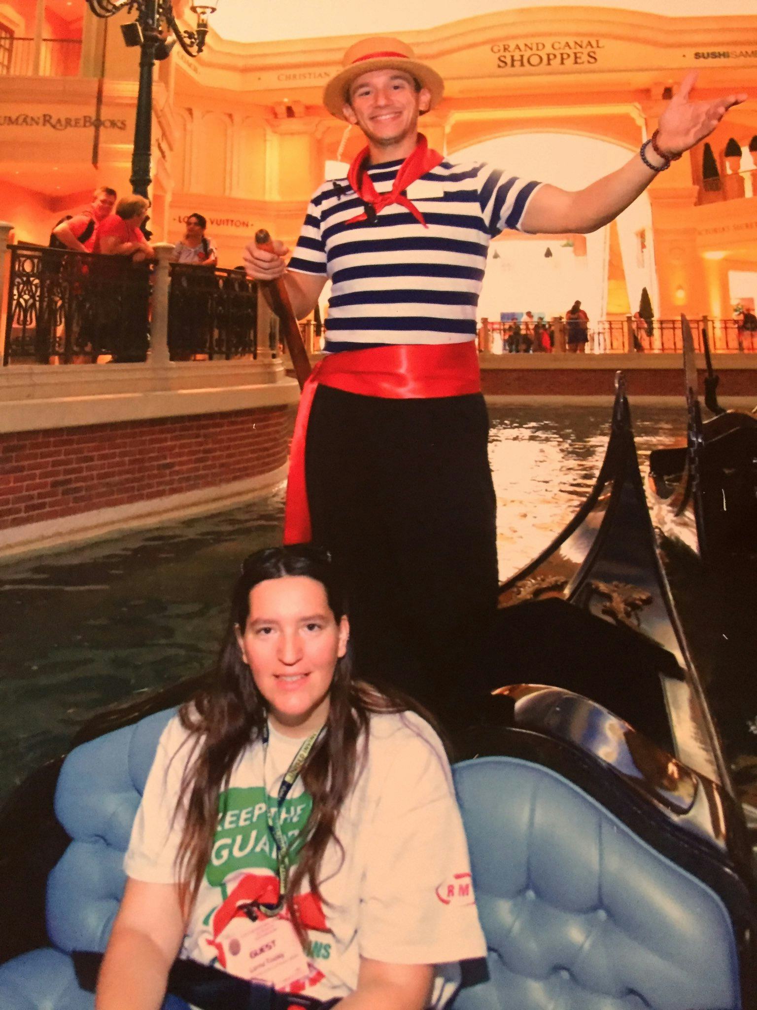 7 Low Key Halloween Costumes That Are Effortlessly Spooky & Cool AF