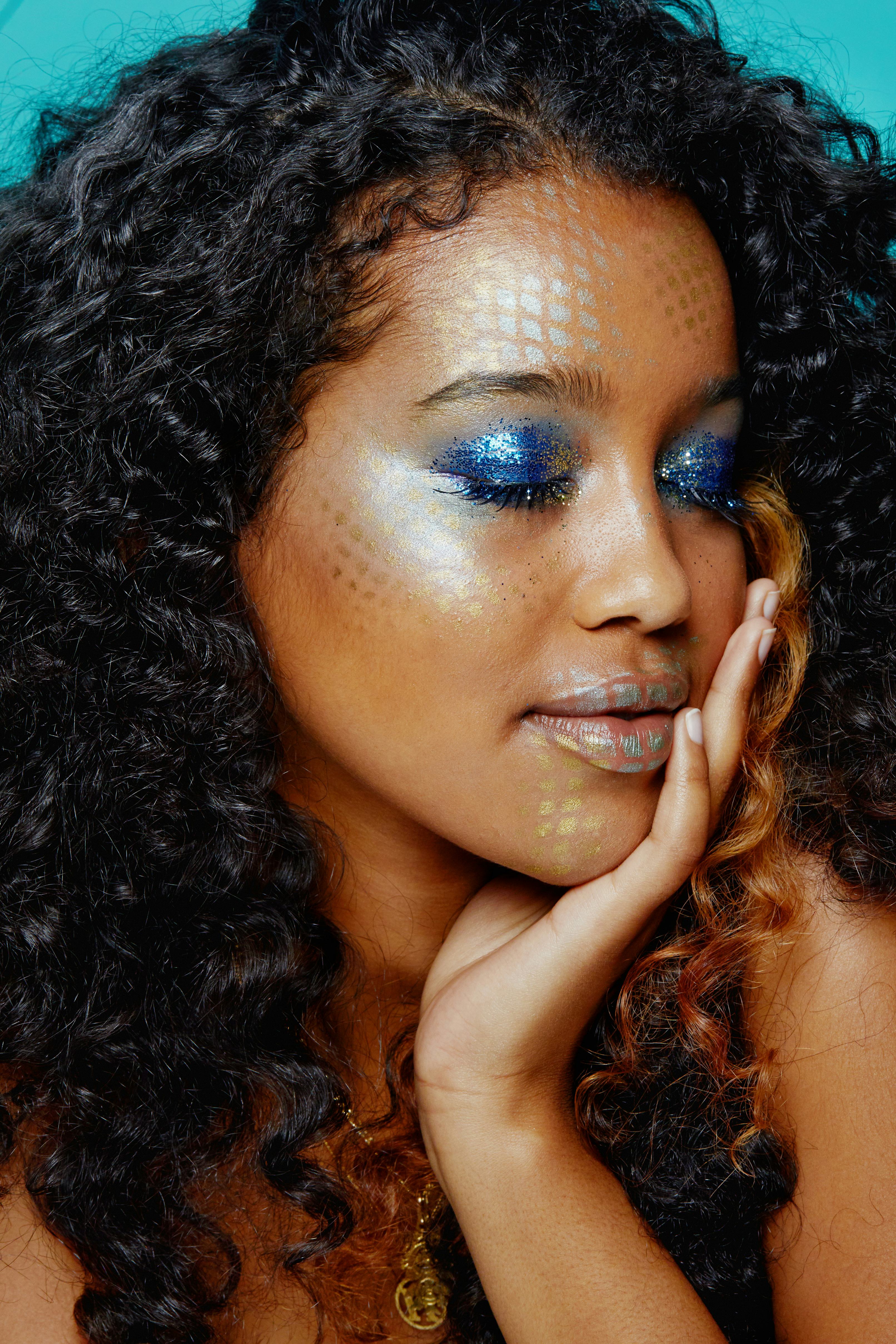 3 Mermaid Makeup Tutorials For Halloween That Are Way Easier Than They Look