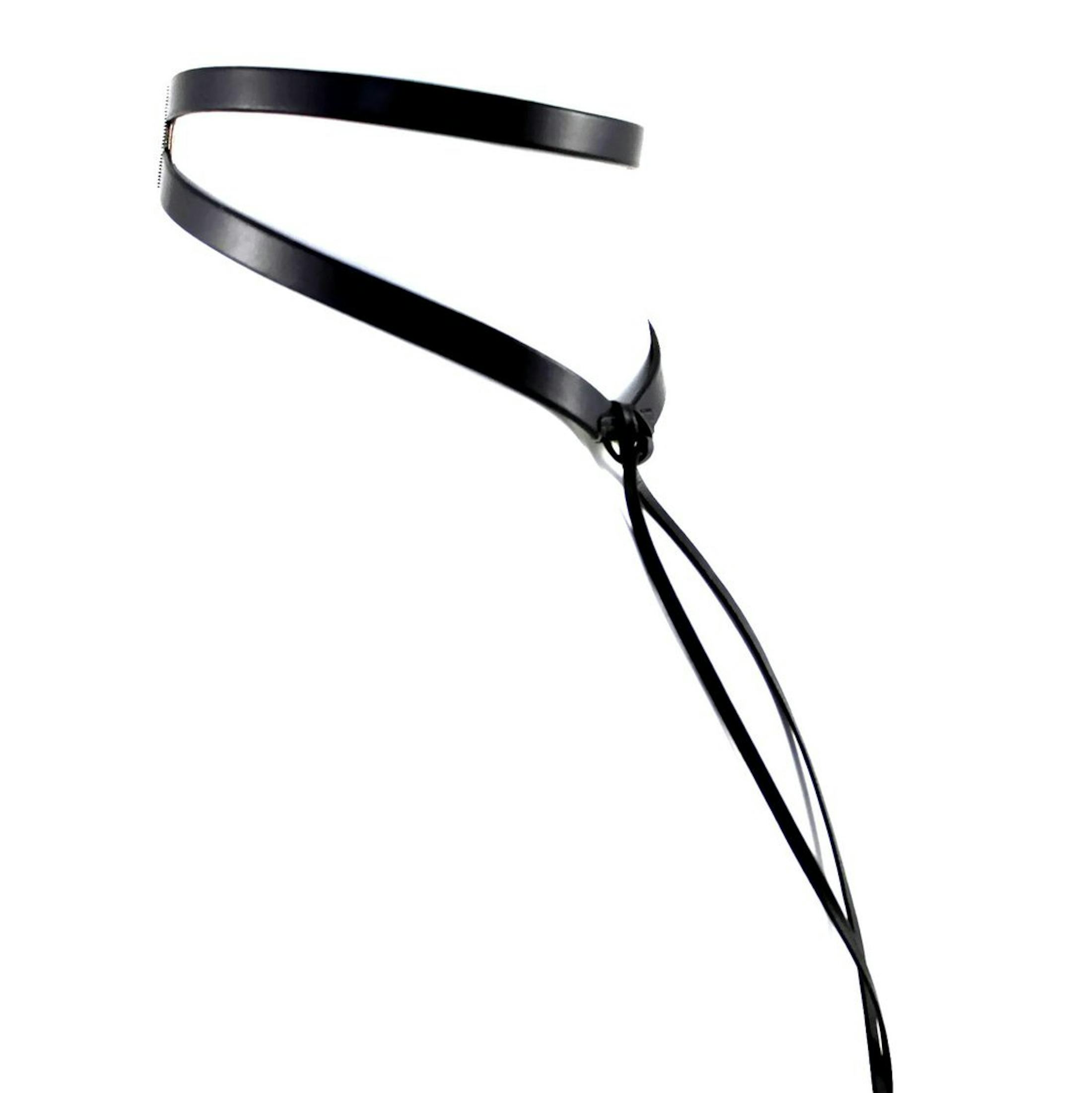 12 Stackable Necklaces That Won't Tangle, So You Can Layer With Ease