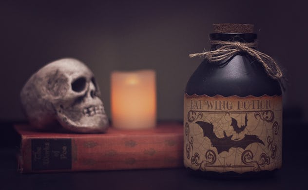 13 Horror Poems You Can Read Online Right Now