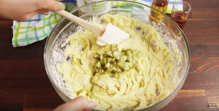 How To Make Pickle-Flavored Cupcakes, According To This Video That Just ...