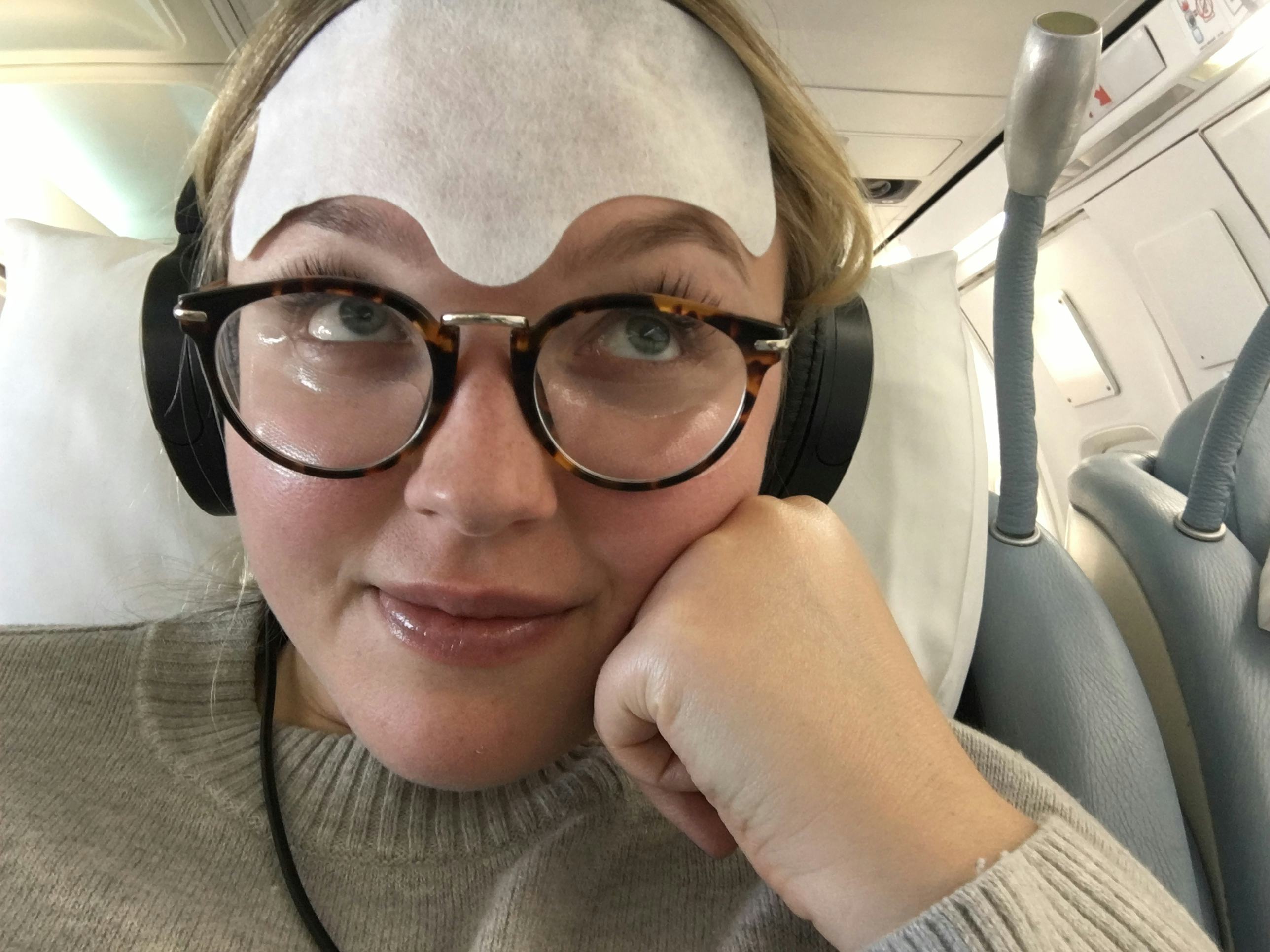I Tried Every Common In-Flight Skin Care Hack & It Was Actually Worth ...