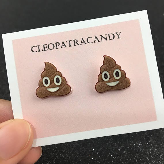 The Poop-Themed Christmas Items In 2017 Have Already Gone Too Far