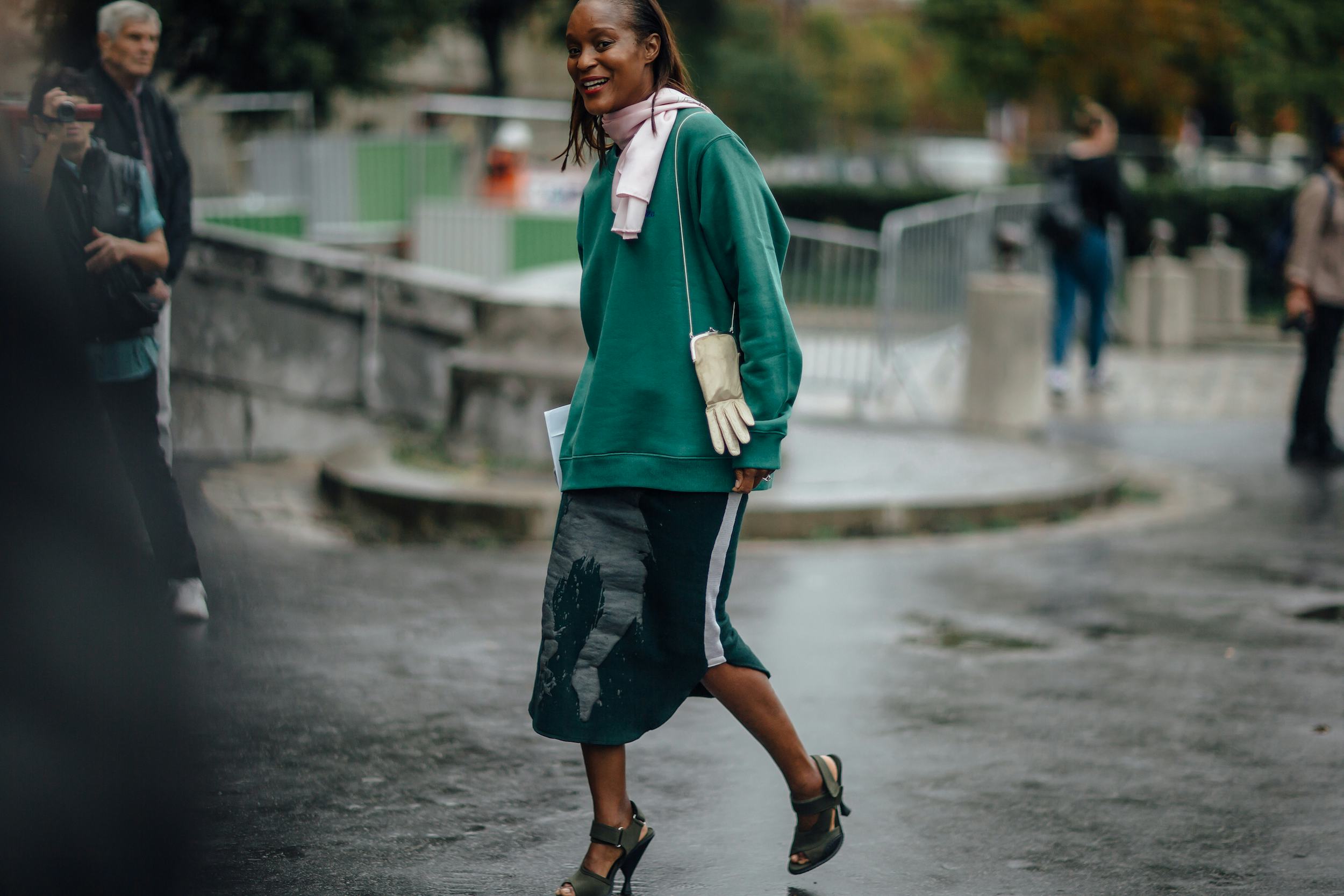 6 Totally Fool-Proof Party Outfit Ideas Stolen From Street Style