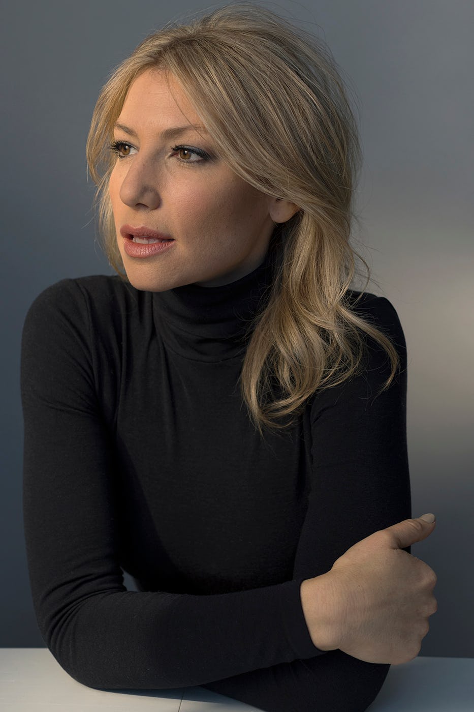 Ari Graynor Is So Much More Than The Funny Girl Who Can Hang With The Dudes