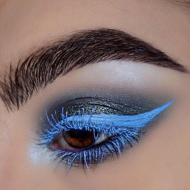 This Double Lash Look Is Going Viral & Brings Some Serious Surrealism ...