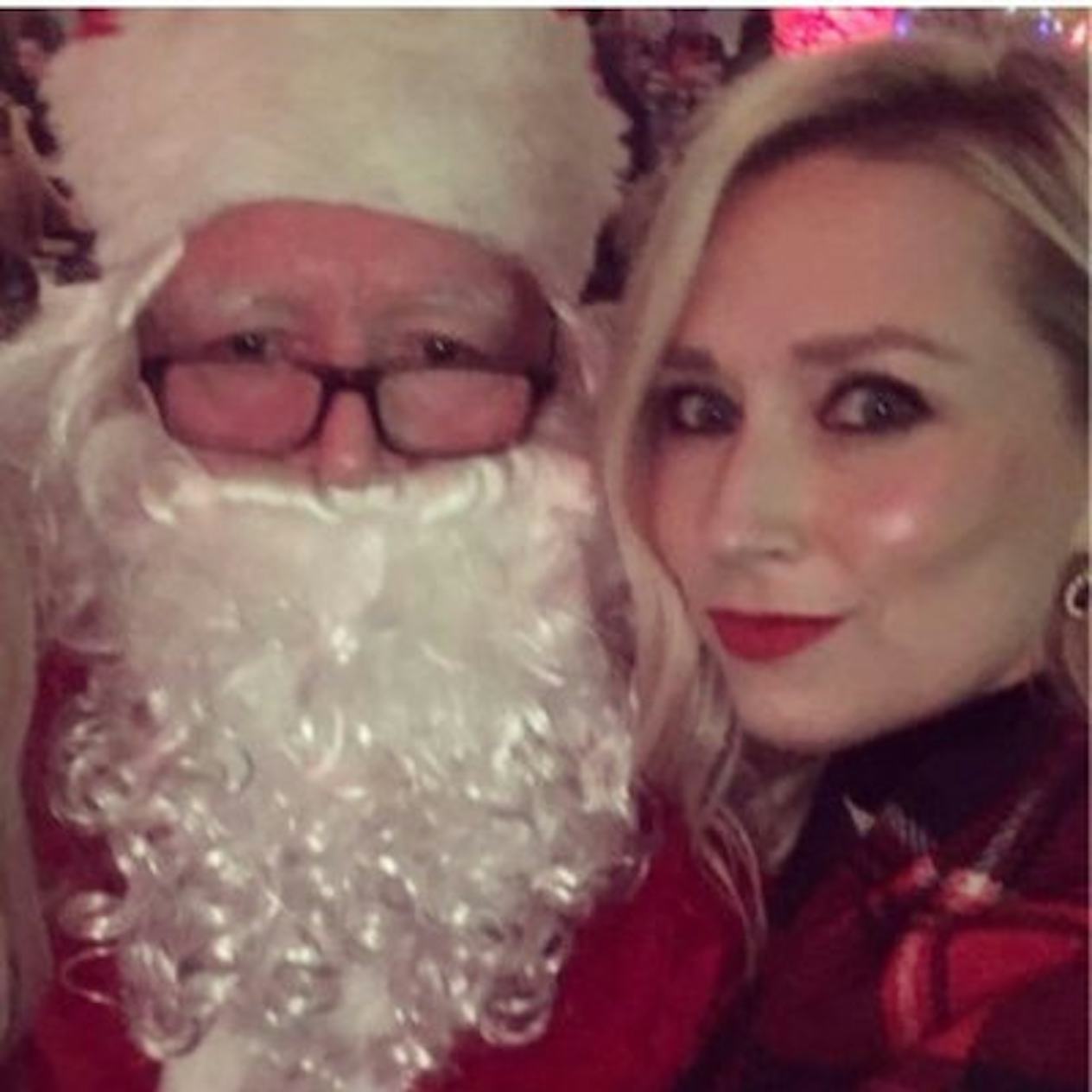 14 Hilarious Memes Every Mom Who Hates Elf On The Shelf Will Totally Get