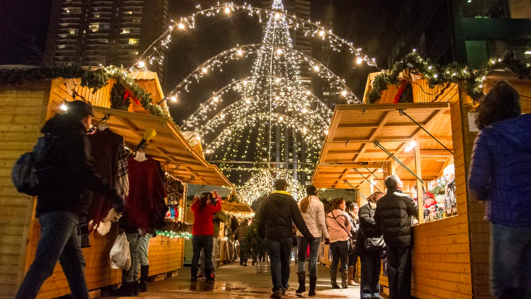 5 Christmas Villages To Visit In Real Life That'll Make You Believe In ...