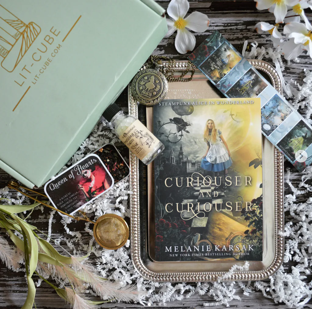 16 Literary Subscription Boxes To Gift This Year, Based On Their Myers ...
