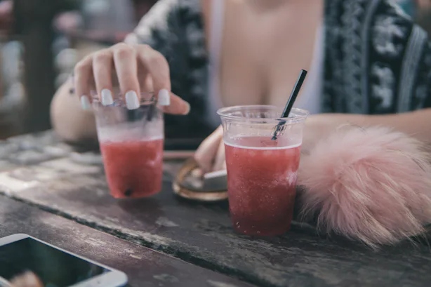 8 Subtle Signs Of Alcoholism That Are Easy To Miss