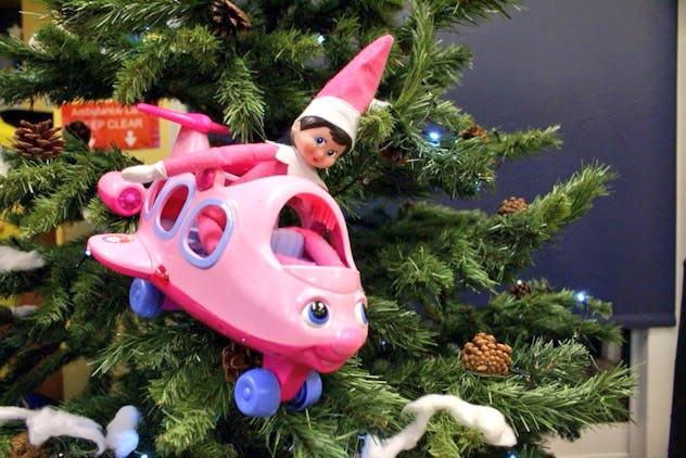 10 Easy Elf On The Shelf Ideas, Because You're No Martha Stewart