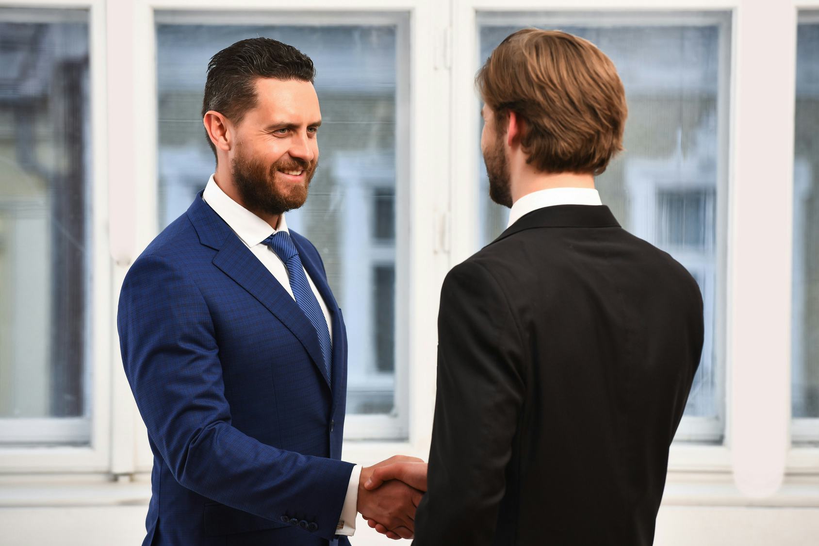 9 Things That Get Men Promoted At Work But That Hold Women Back