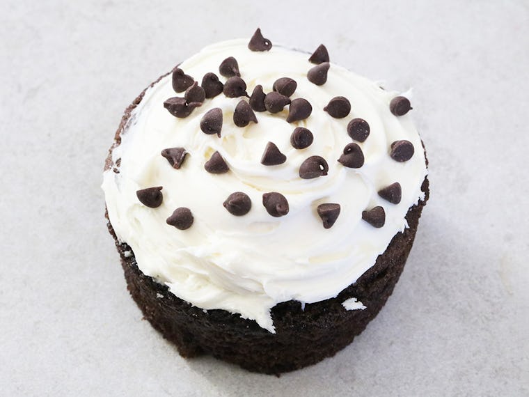 This Chocolate Cake Recipe For One Person Is Surprisingly Easy To Make