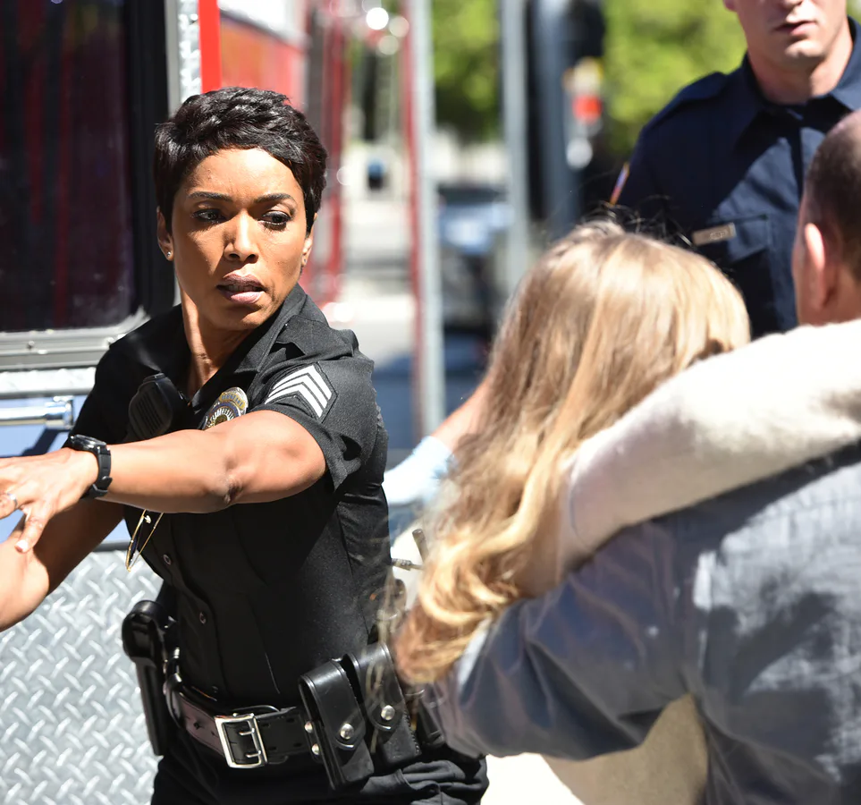 Are The Stories On '9-1-1' Real? The FOX Series Used These Crazy Real ...
