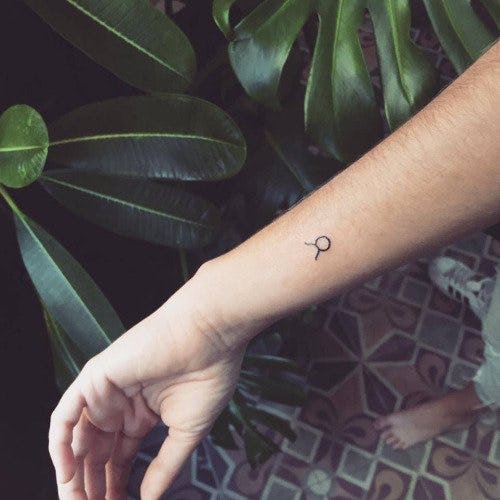 7 Astrology Tattoo Designs That Are Beautifully Subtle