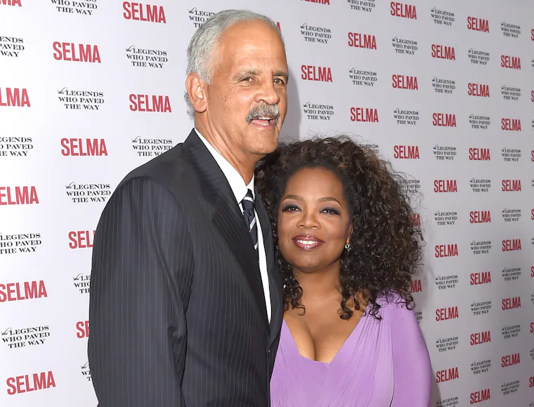 Are Oprah Winfrey & Stedman Graham Still Together? He Should Be At Her ...