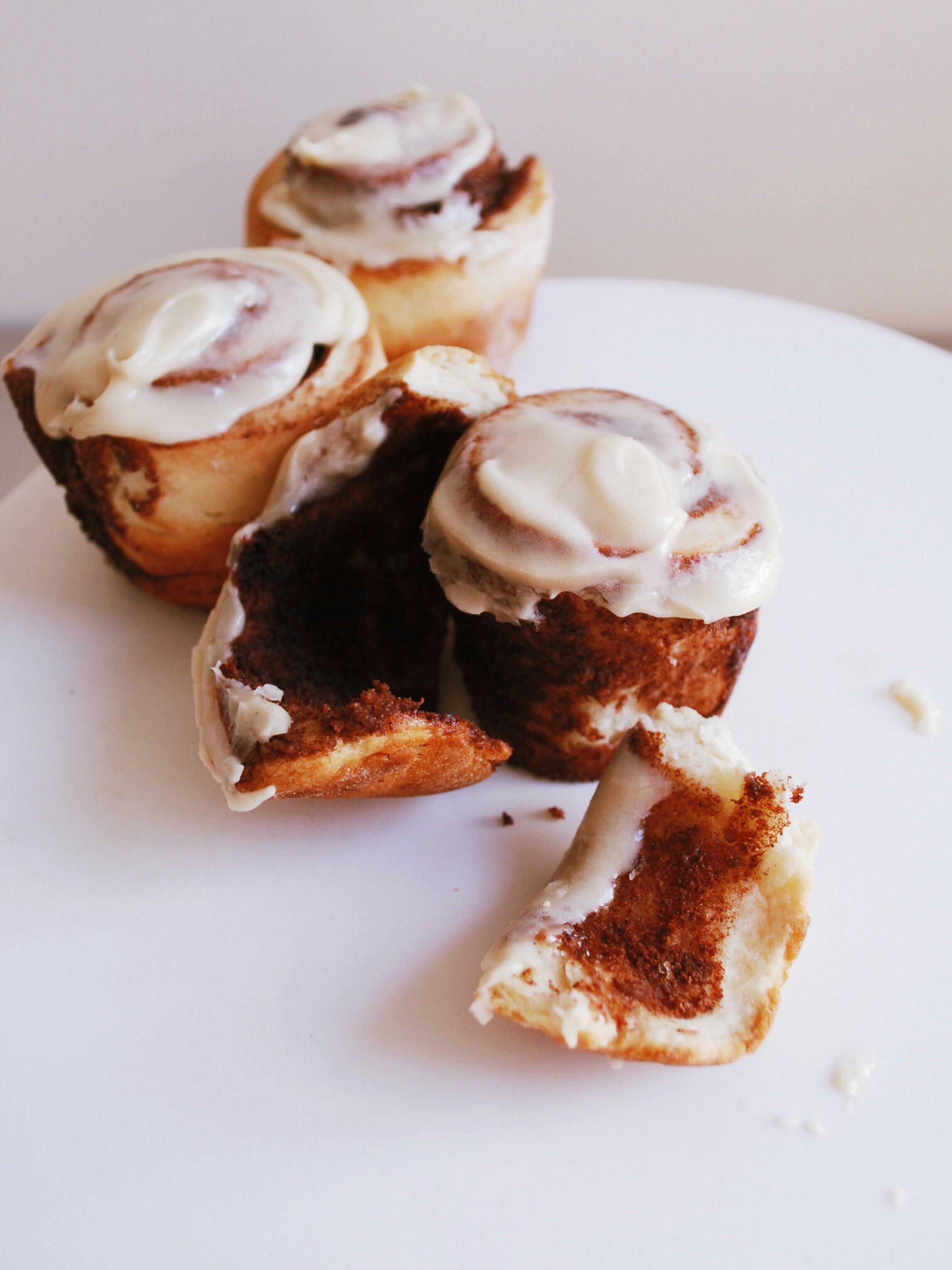 This Cinnamon Roll Recipe For One Is Shockingly Easy To Follow