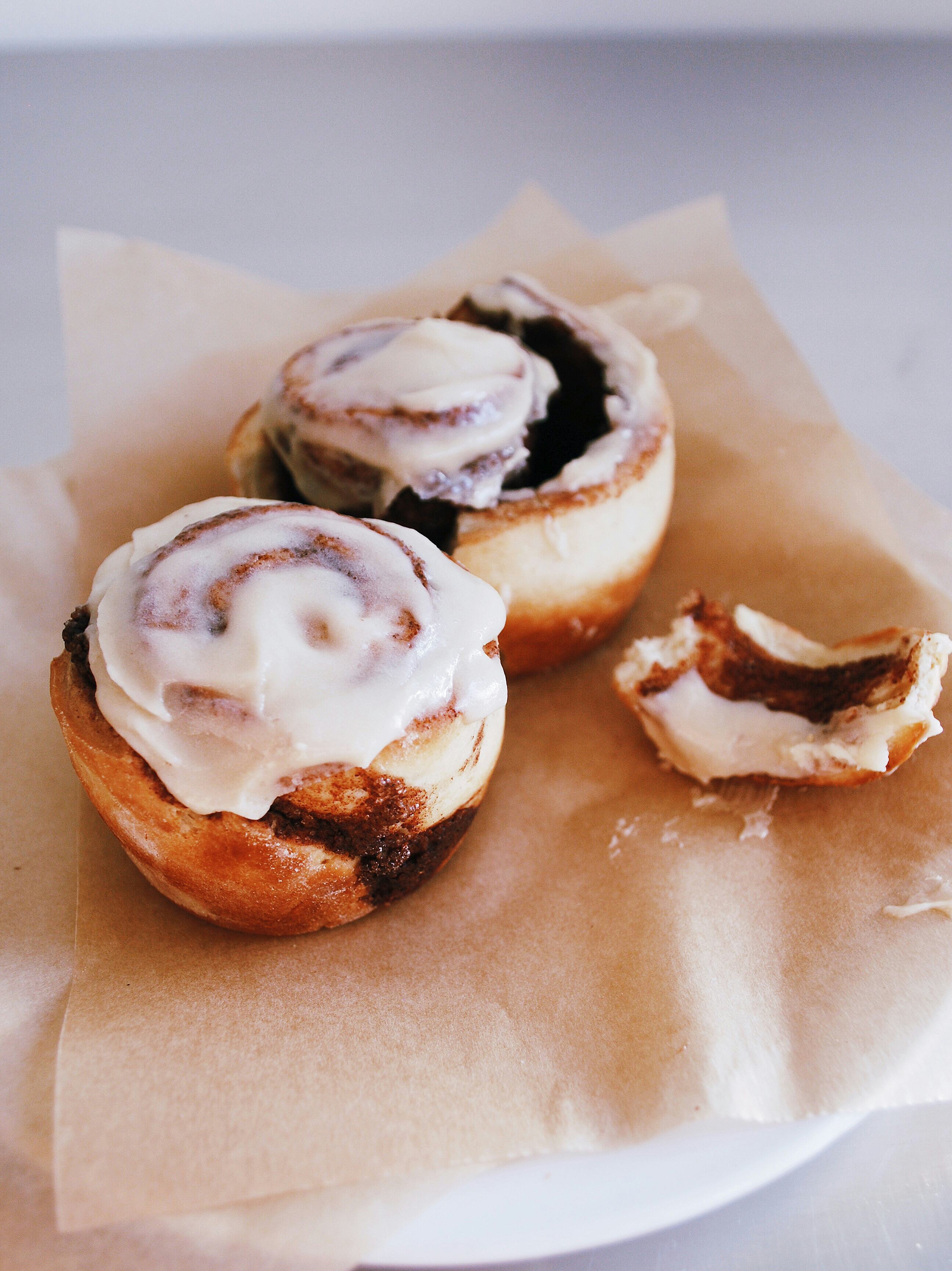 This Cinnamon Roll Recipe For One Is Shockingly Easy To Follow