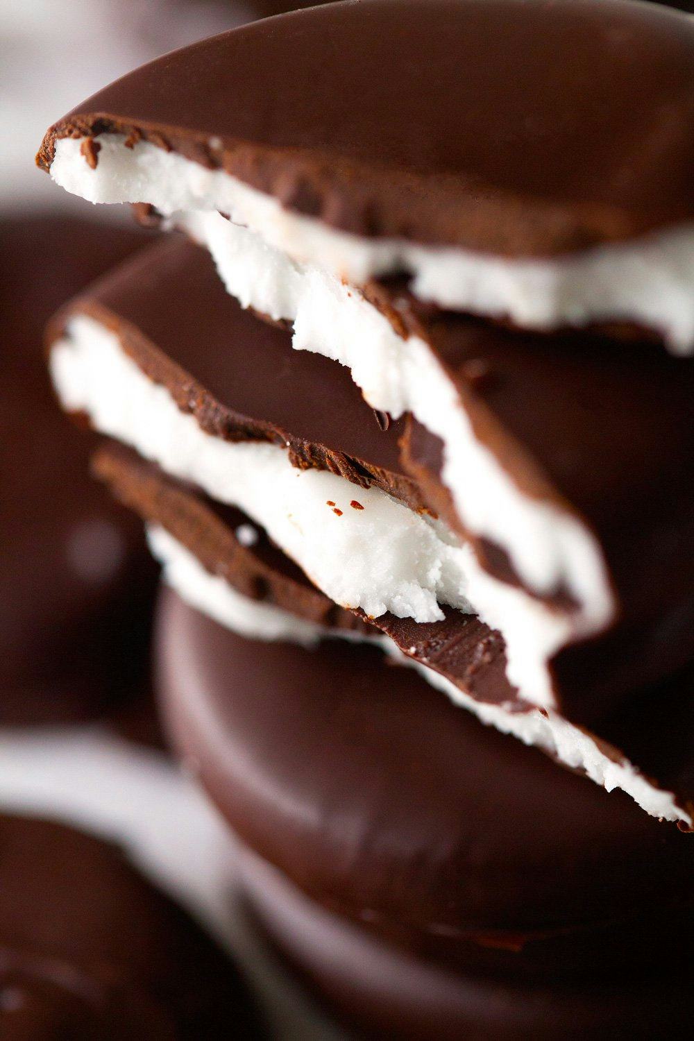 21 Holiday 2017 Peppermint Desserts That You’ll Want To Make Every Night