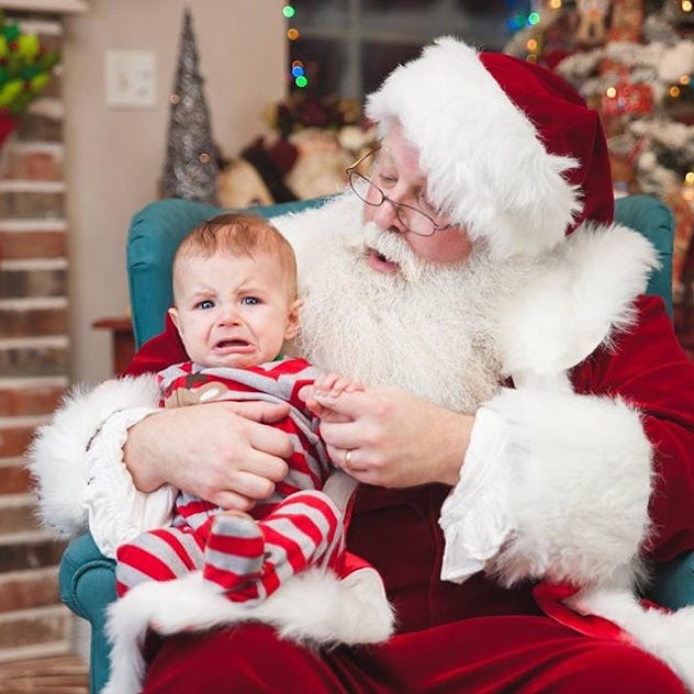 30 Funny Photos Of Kids Sitting On Santa's Lap Over The Years, From the ...