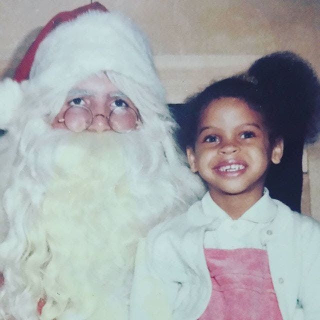 30 Funny Photos Of Kids Sitting On Santa's Lap Over The Years, From the ...