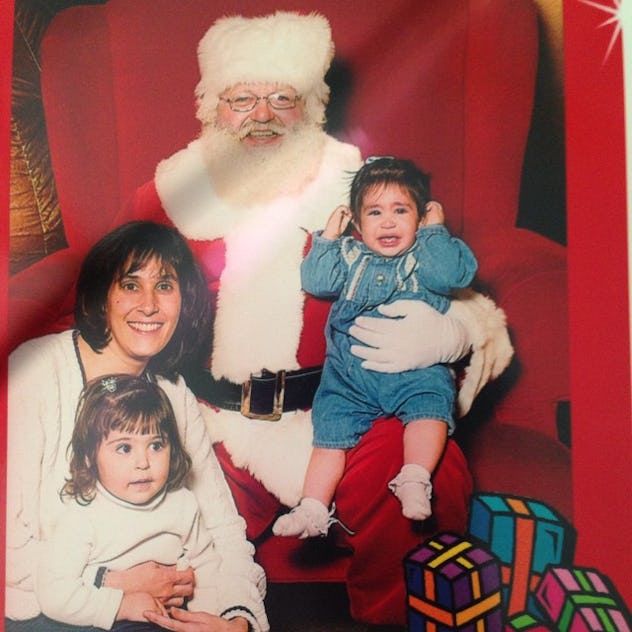 30 Funny Photos Of Kids Sitting On Santa's Lap Over The Years, From the ...