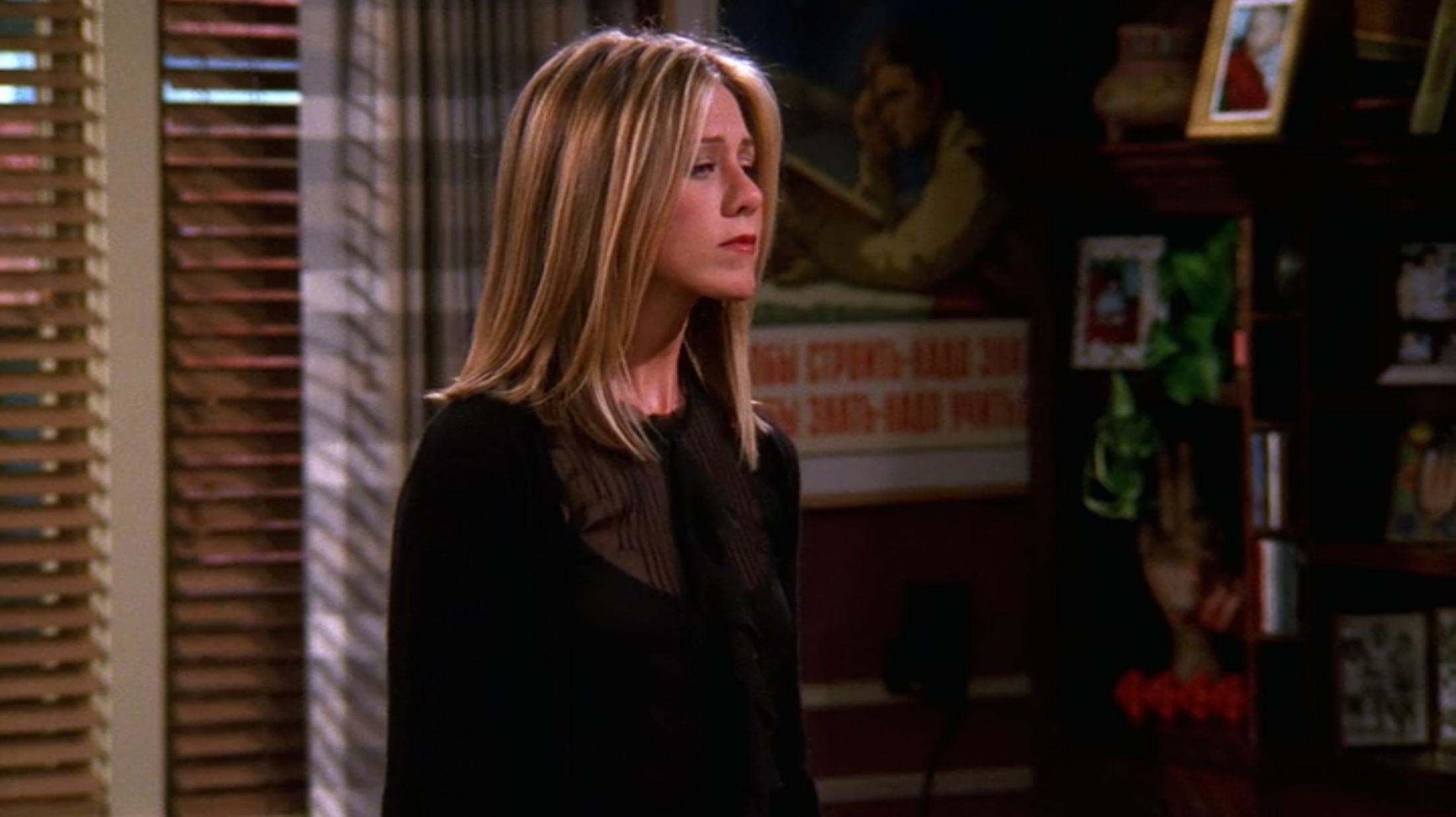 25 Rachel Green Outfits From 'Friends' That Are Totally Back In Style ...